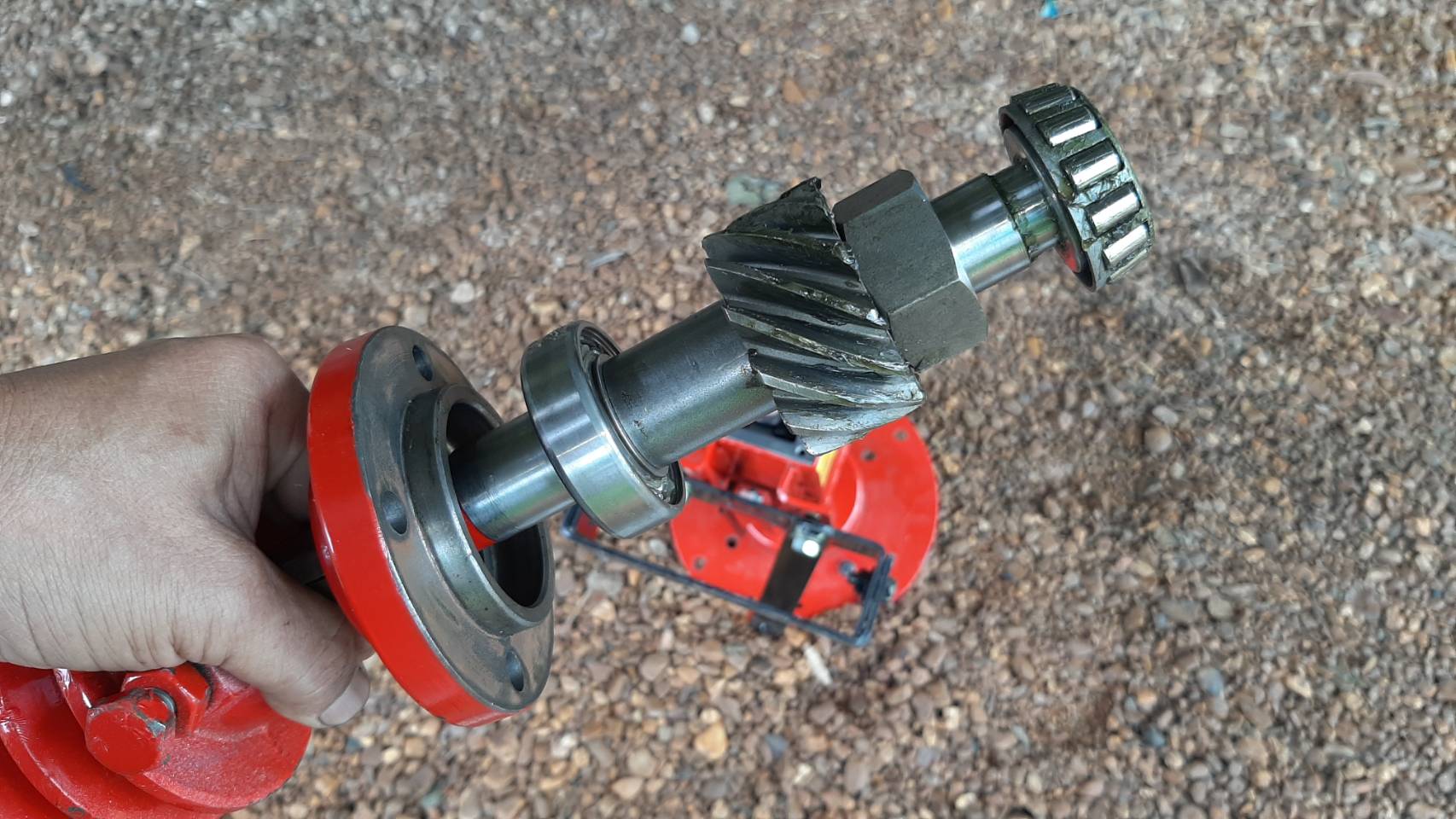 g e a r m c e r o b o: oblique gear lawnmower gear head