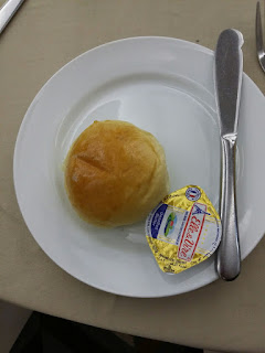 Table Manner (European Style)