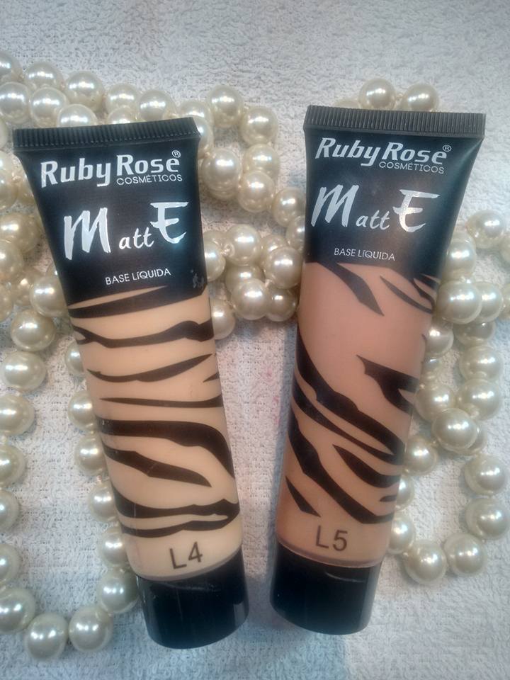 Penteadeira da Joice: Review: Base Liquida Matte Ruby Rose!