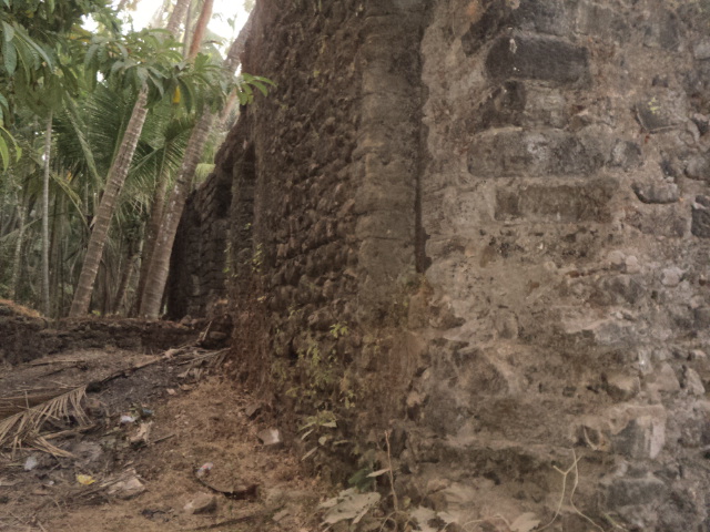 Yash Gaikwad - BHATKANTI: Agarkot fort aka Revdanda cha killa