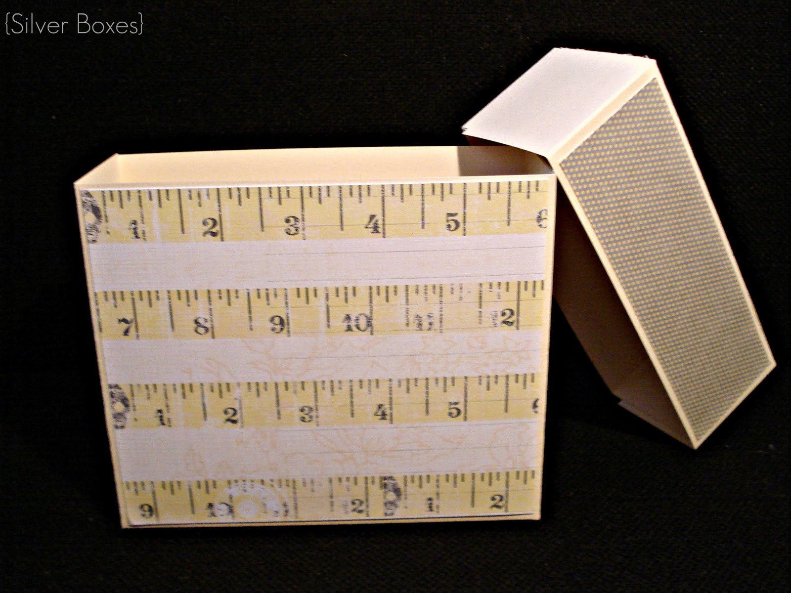 Silver Boxes: Paper Boxes for Cards