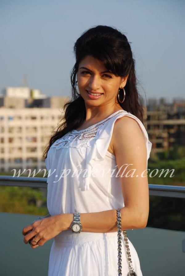 Indian Actress & Actors: Beautiful Bhagyashree