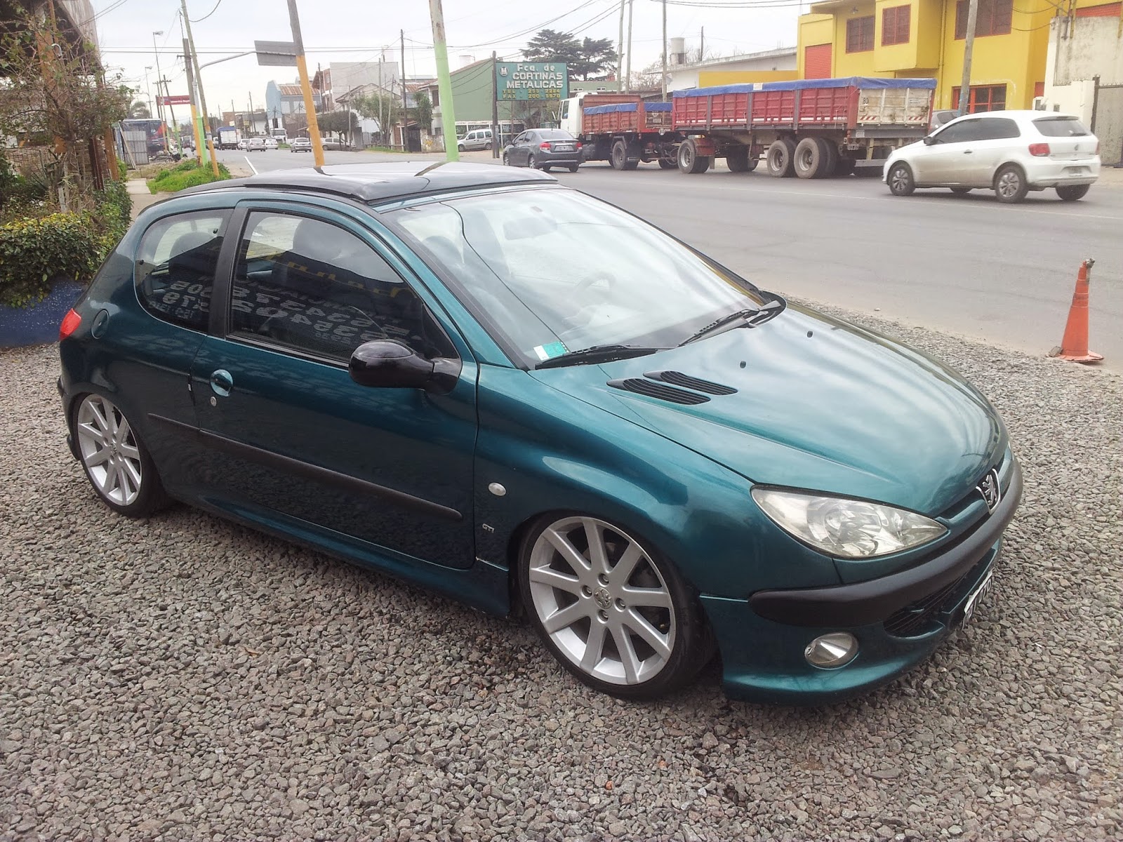 AUTOMOTORES BERALDI: Peugeot 206 gti!!