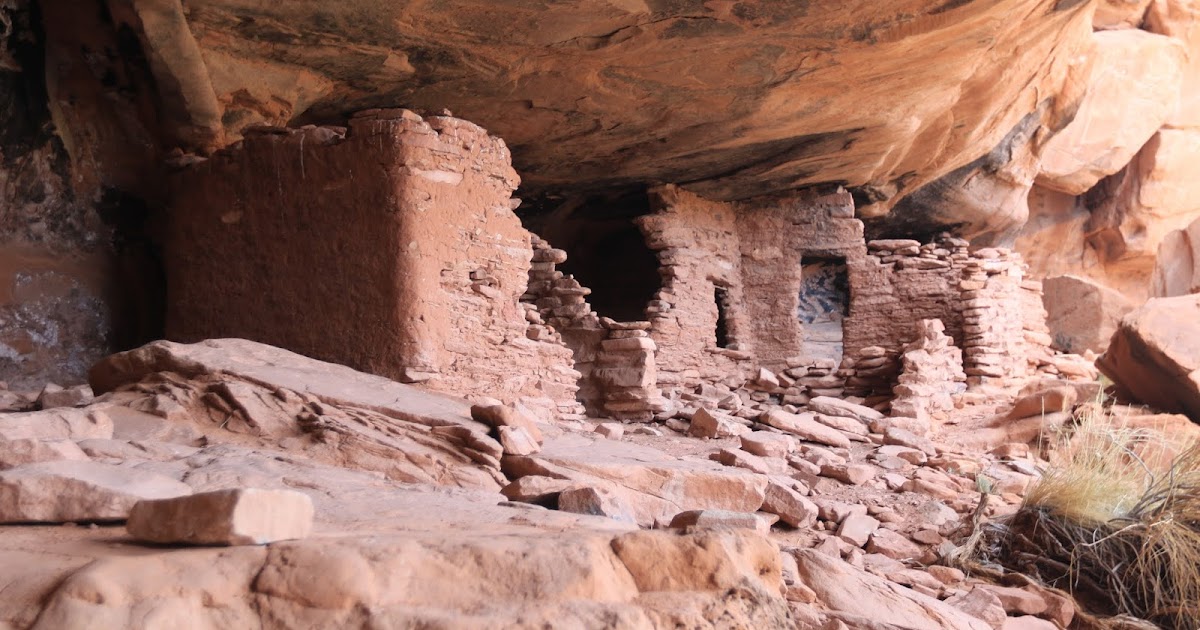 gjhikes.com: The Castle