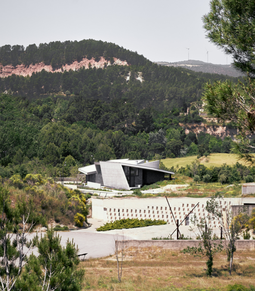 8 niezwykłych krematoriów na świecie