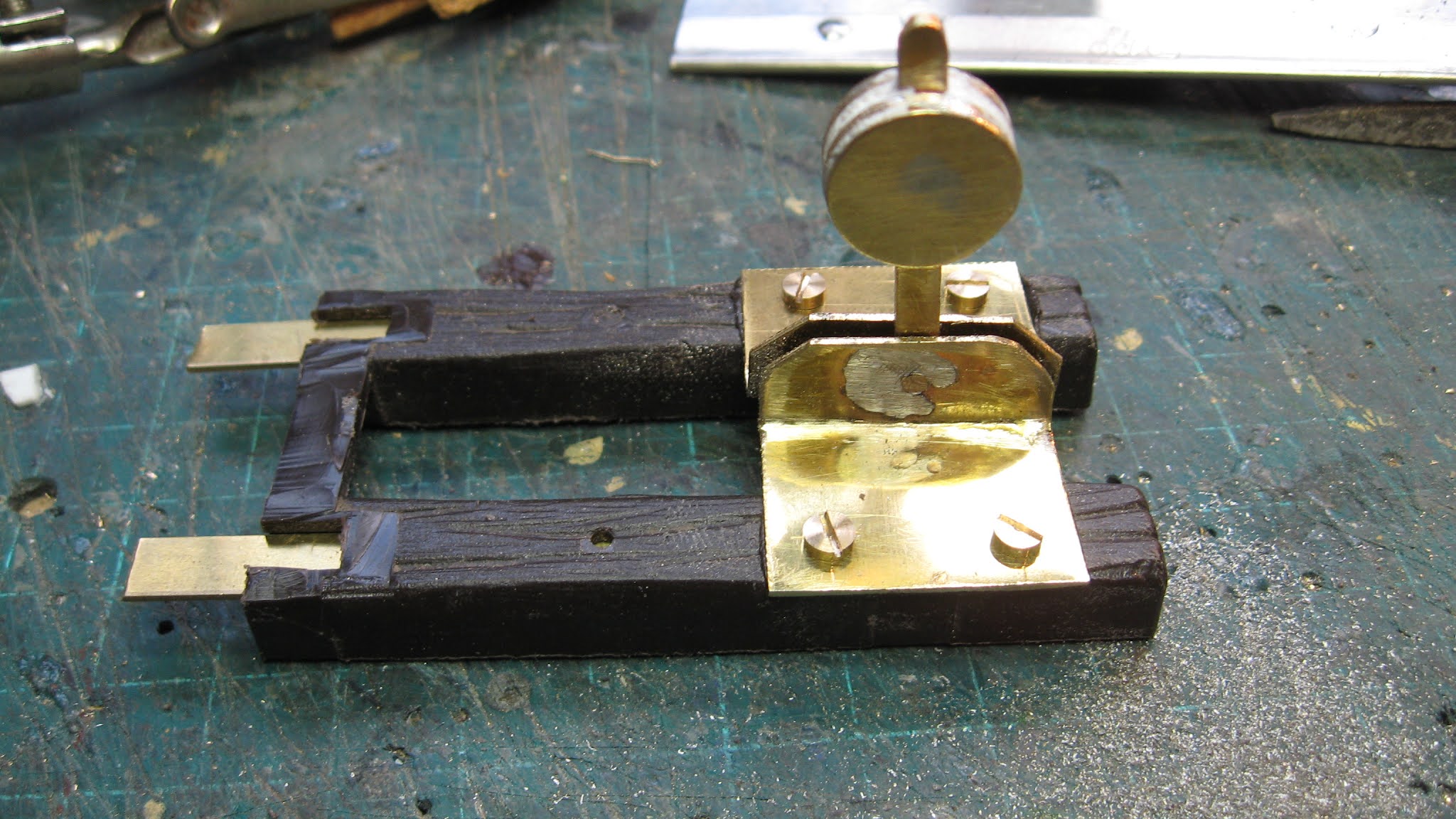 Peckforton Light Railway: How I construct point levers