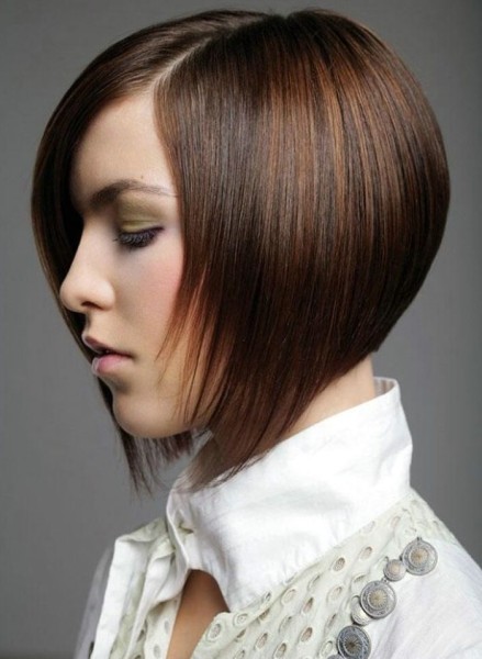 15 Model Rambut Bob Nungging Terbaru 2017