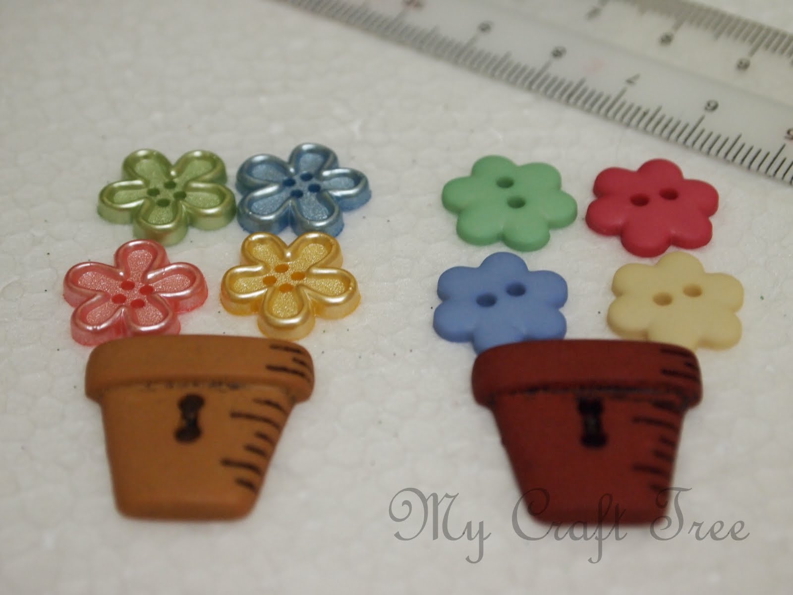My Craft Tree: Flower Pot Buttons