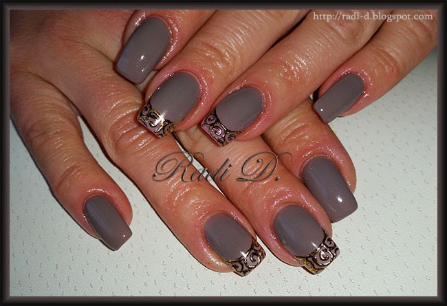 It`s all about nails: Muddy brown gel polish with gold foil ornaments