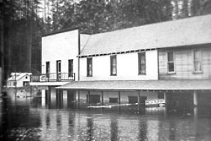 Ghost Lakes: Masonry Dam & Rattlesnake Lake ~ Moncton, WA