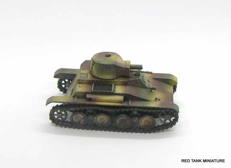 Gulumik Military Models: 4TP 1/48 RED TANK MINIATURE