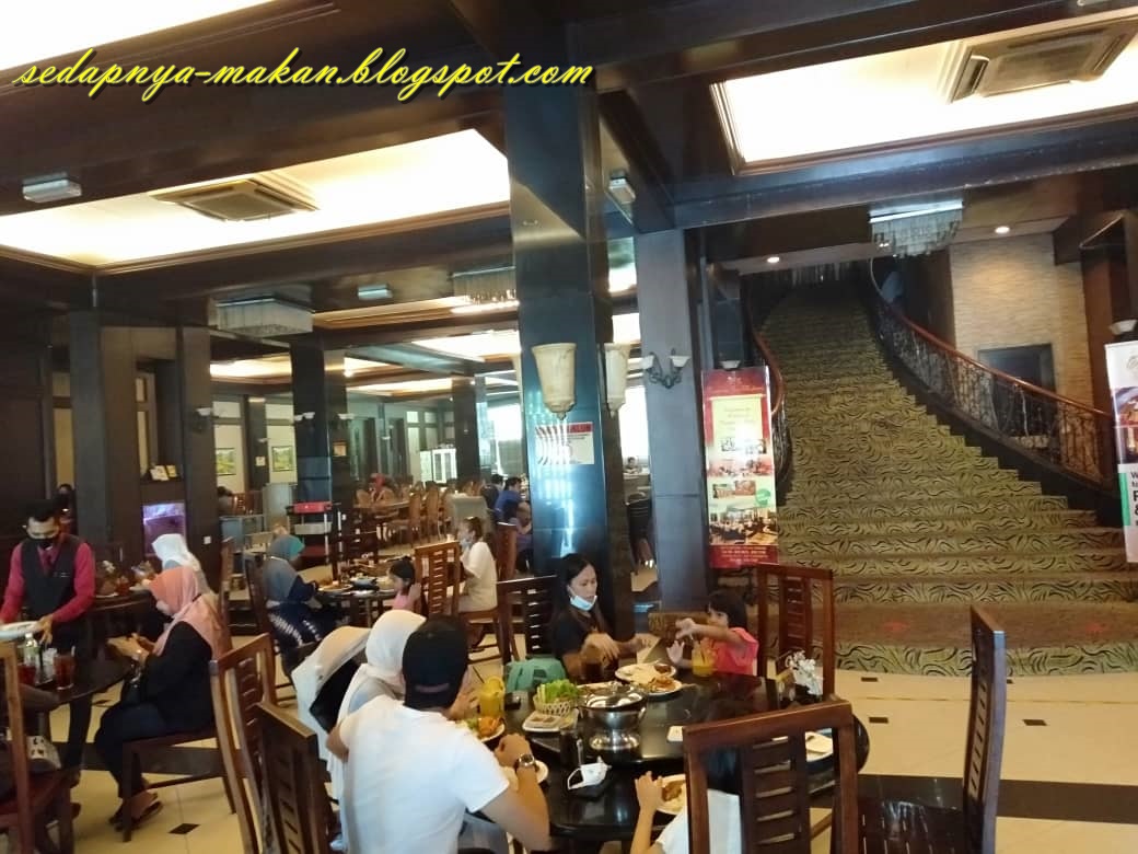 MaKaN JiKa SeDaP: Nak Cari Kari Kepala Ikan Yang Sedap, Boleh Datang Ke ...