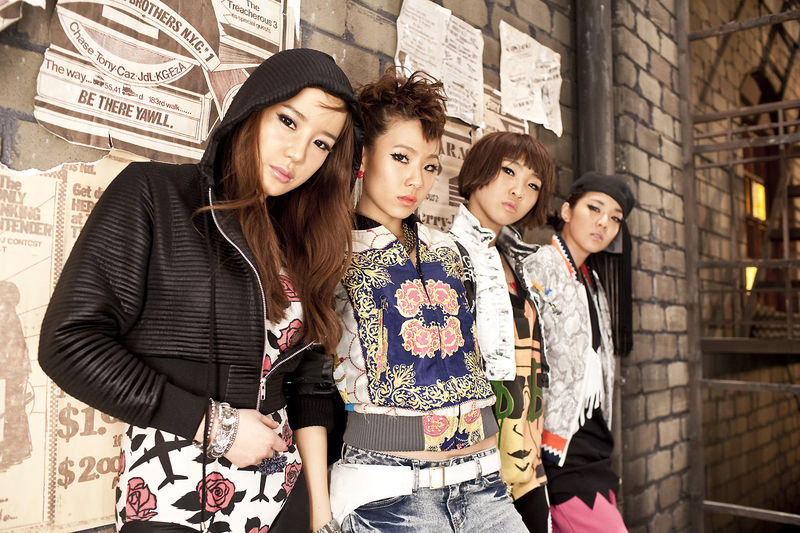 .:KPOP HOTLINE:.: 2NE1 Concept Photos for 1st Mini (Fire) Album