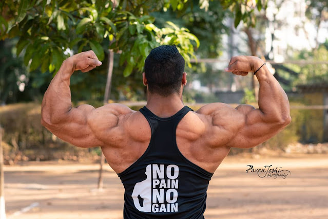 Muscle Lover: Indian Super-Heavyweight bodybuilder Anuj Kumar Taliyan