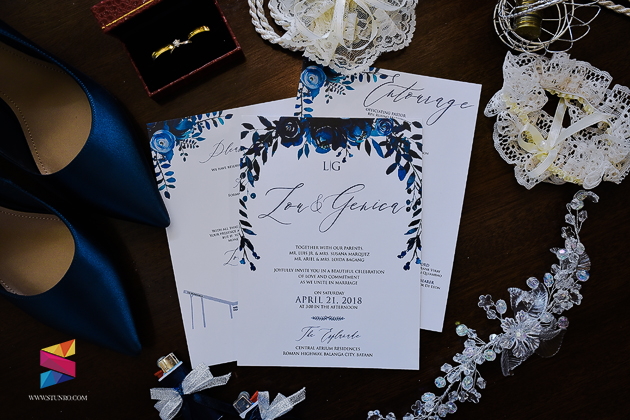 Midnight Blue Floral Wedding Invitation - Stunro CreativeWorks