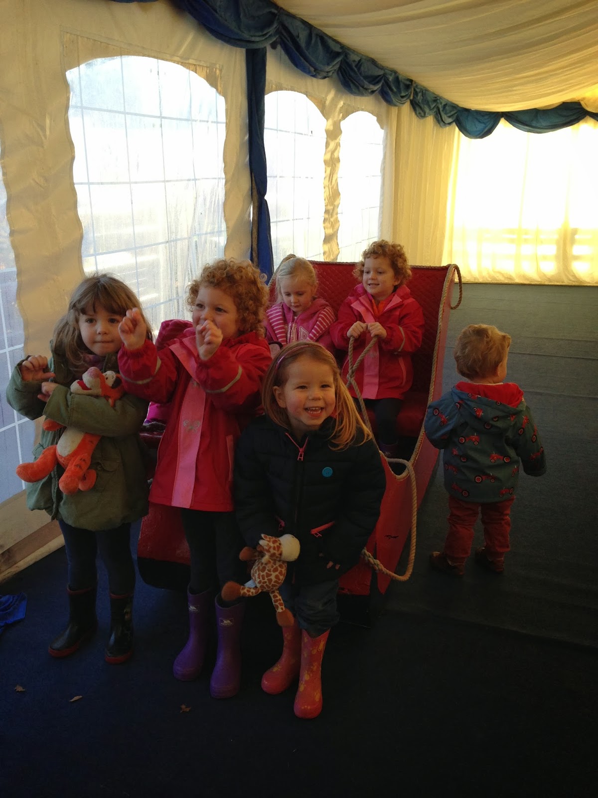 Mitton Manor Pre-School and After School Club: December 2013