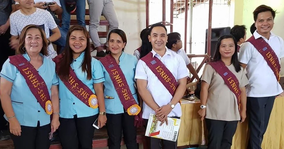 DepEd proposes the use of Sablay instead of Toga for EOSY Rites - Deped ...