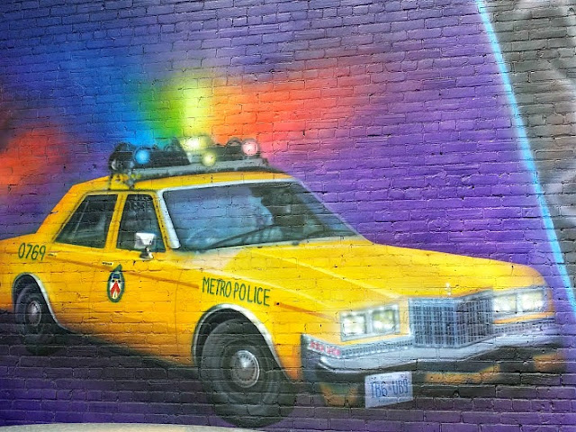 JUNK BOAT TRAVELS: Toronto PRIDE murals