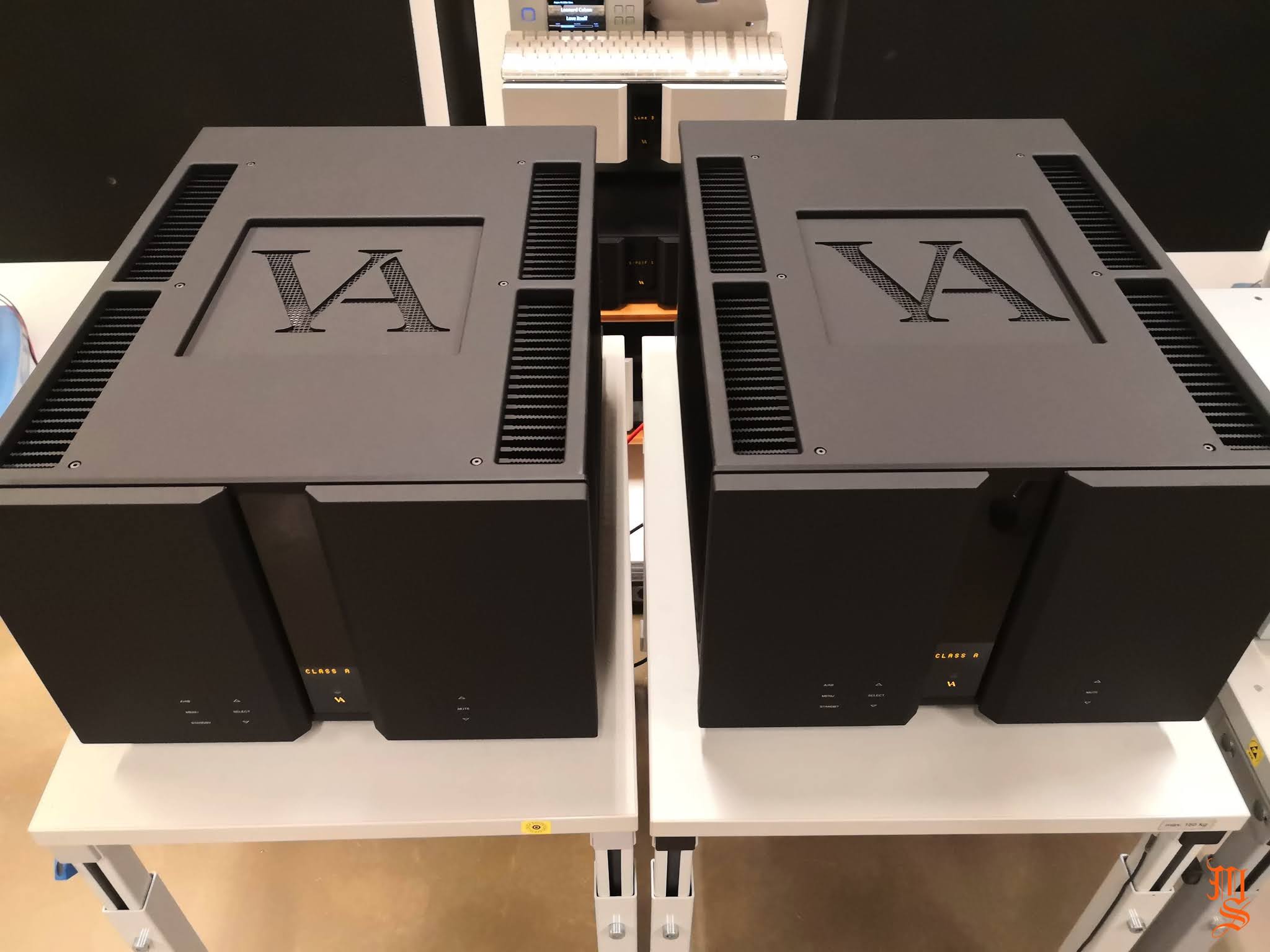 VITUS AUDIO PRODUCTION PHOTOS – M & S | Ultimate High-Fidelity