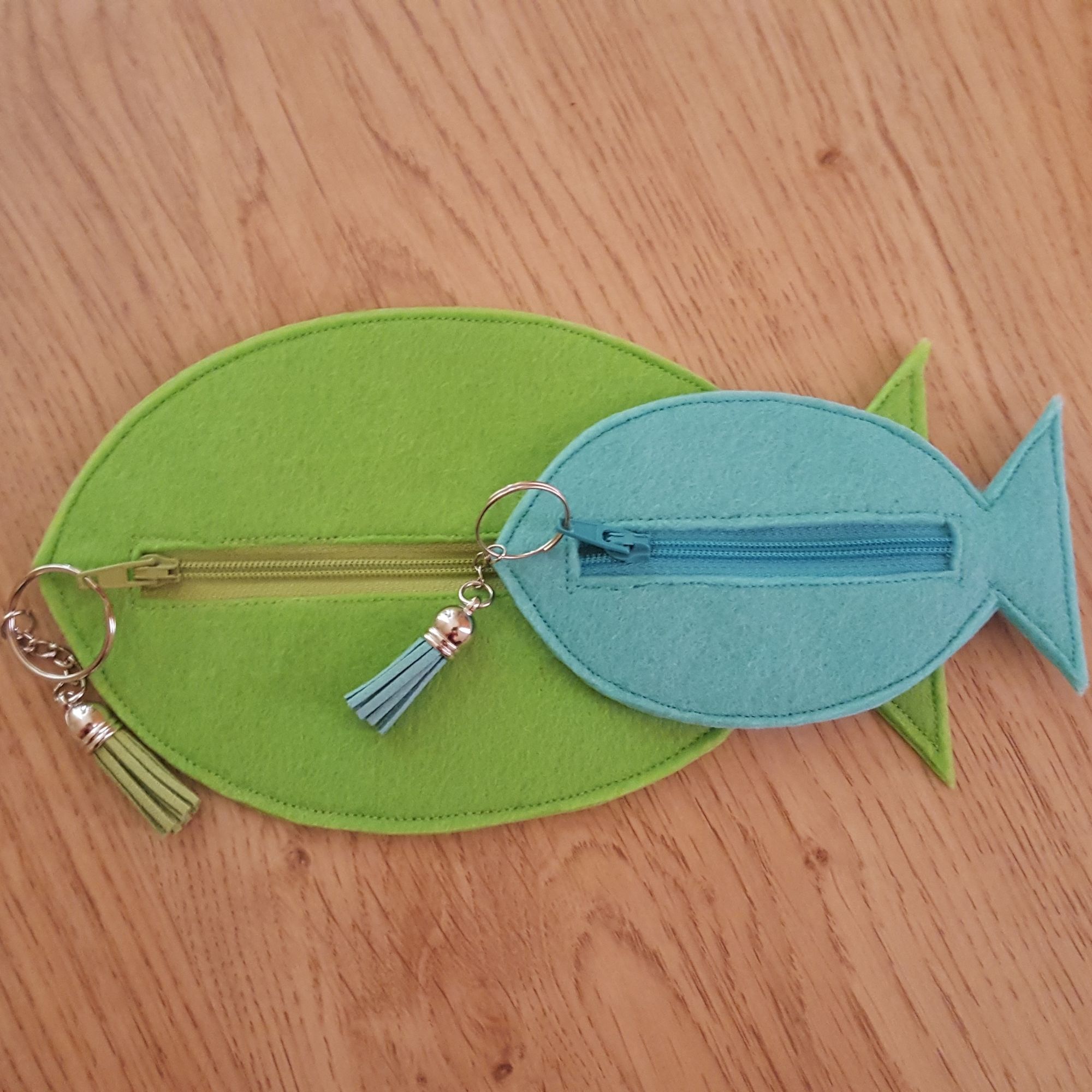 Fish shaped felt zipper purses |Keeping it Real