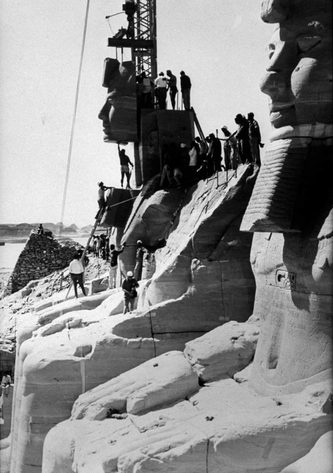 The Temple of Abu Simbel : The Process of Moving and Relocating to Save ...