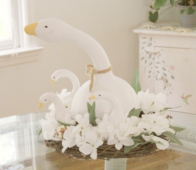 Whimsical Goose Centerpiece from Gourds - Crafts a la mode