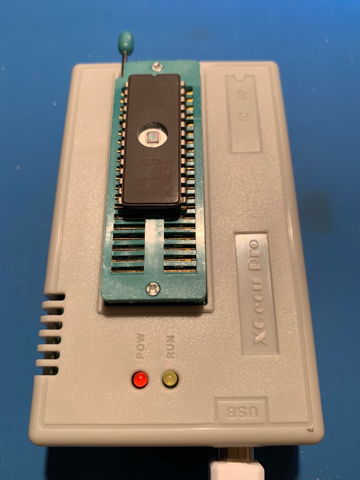 My 8 bit revival ( the hard way ): Burning C64 ROMs ( part 2 ...