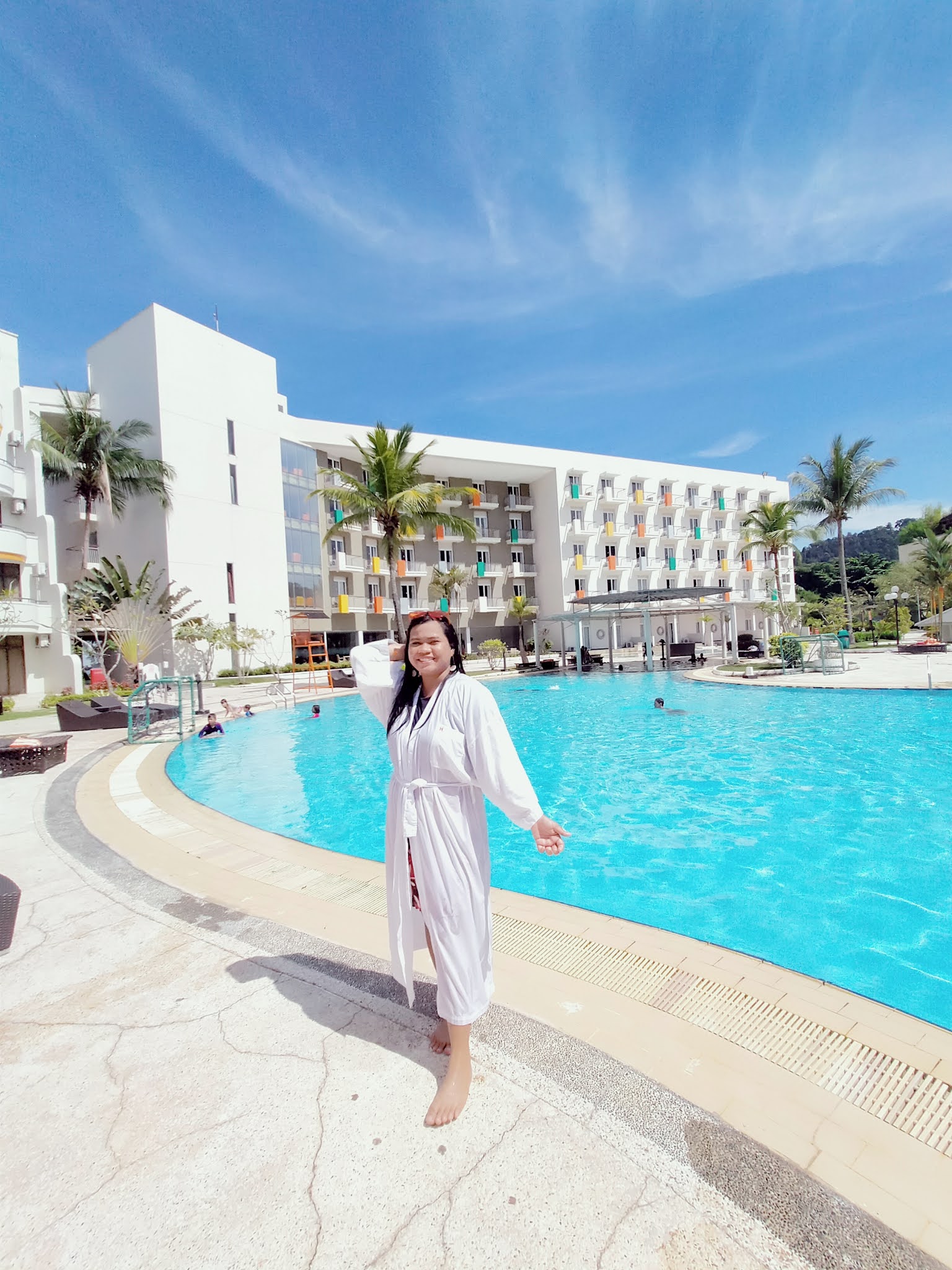 Harris Resort Waterfront Batam Menginap Oke Sekedar Nongki Juga Bisa