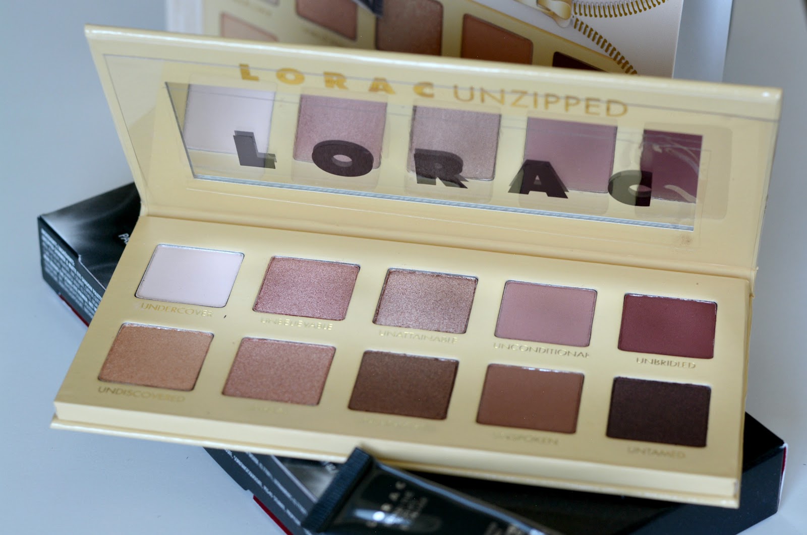 LORAC Unzipped Palette czyli paleta cieni idealnych :)