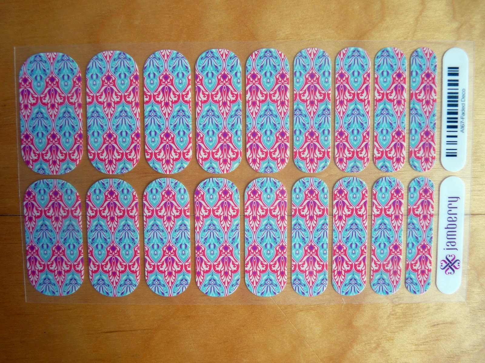 #ManiMonday Starring Jamberry Nails - Krissy Deane