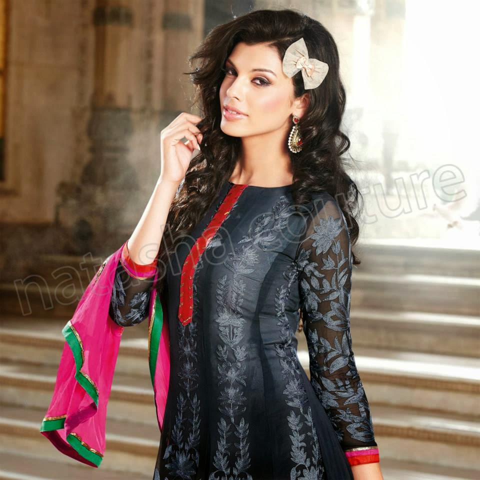 Fashion: Stylish Salwar Kameez Neck Designs For Girls