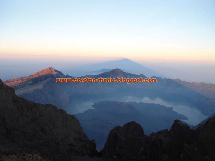 KUMPULAN FOTO GUNUNG RINJANI