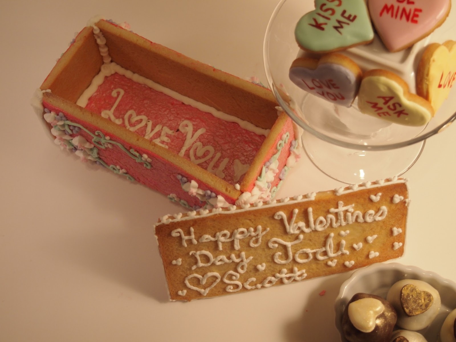 Something Sweet: Cookie Box Tutorial