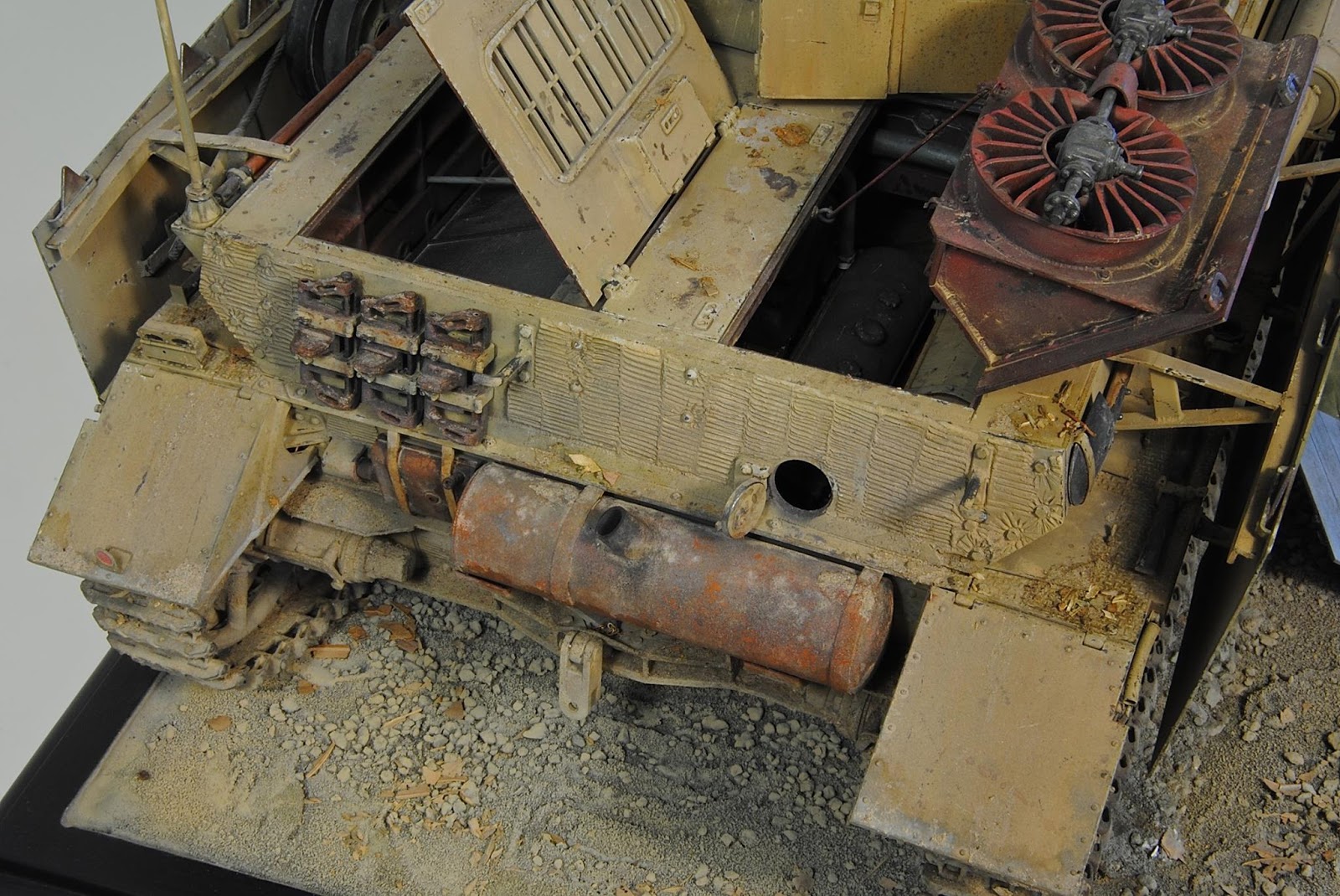 Dave's Model Workshop: Model of the Week: Brian Richardson's 1/16 scale ...