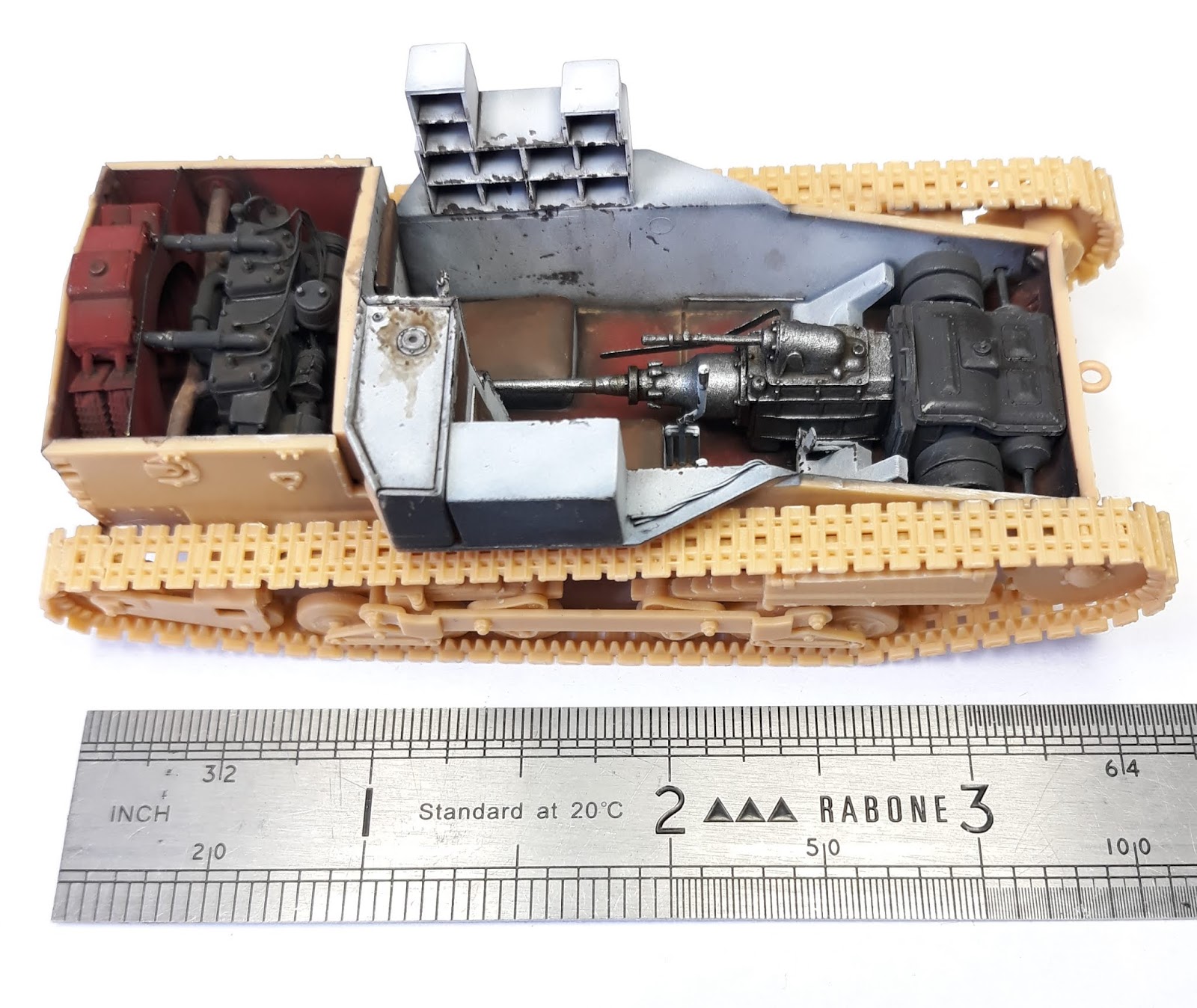 Andy King's Model Blog: Bronco 1/35 CV3/33 Tankette