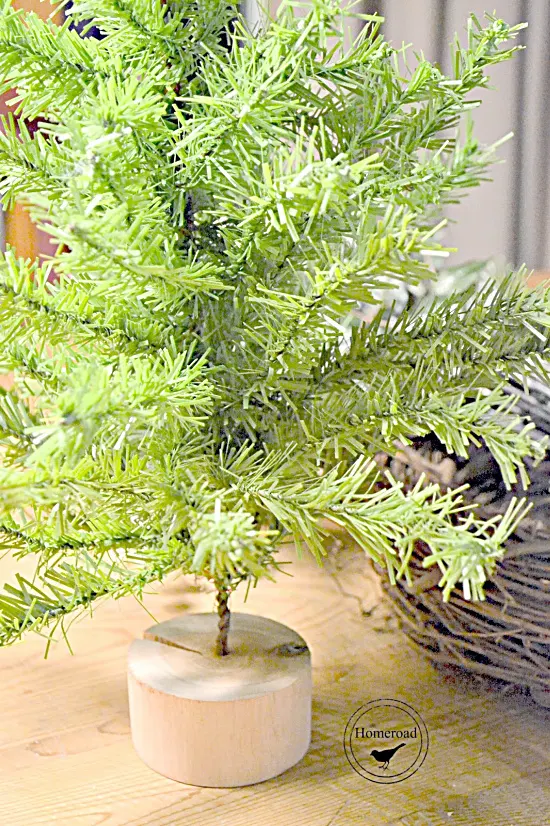 Dollar Store Christmas Tree Up-Cycle