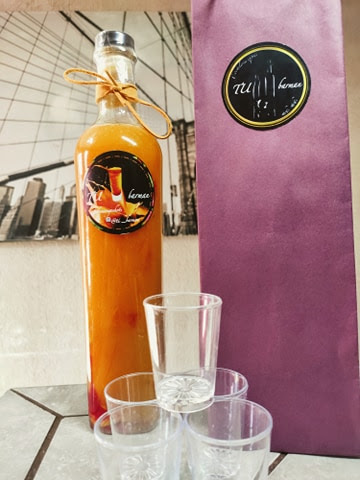 coctelería exprés y baby mango shots