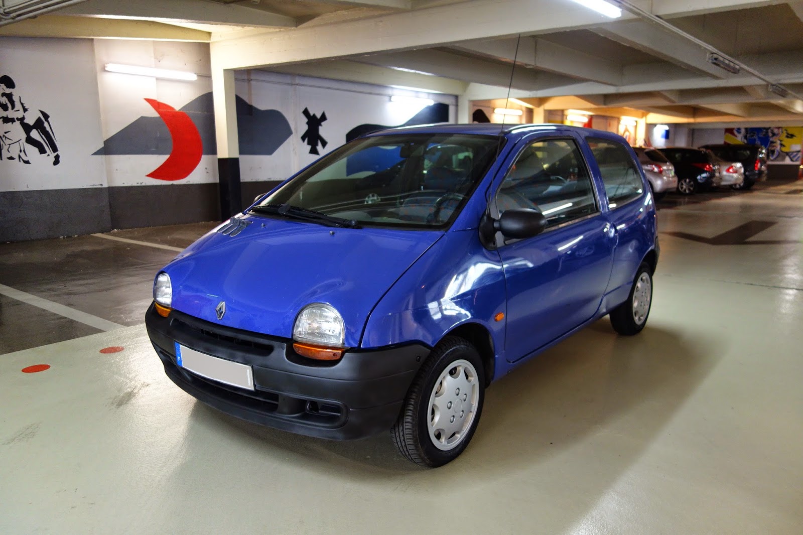 Autocoach Dépôt-Vente Automobile Paris: Renault Twingo 1.2L 55ch, 1995