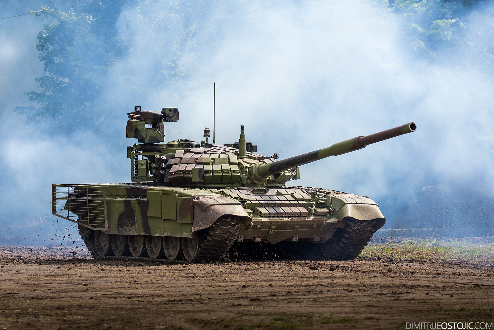 Historia y tecnología militar: Serbia presenta una modernización del ...