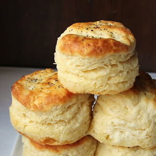 Cookistry: Dilly Fish with Cheese Biscuits