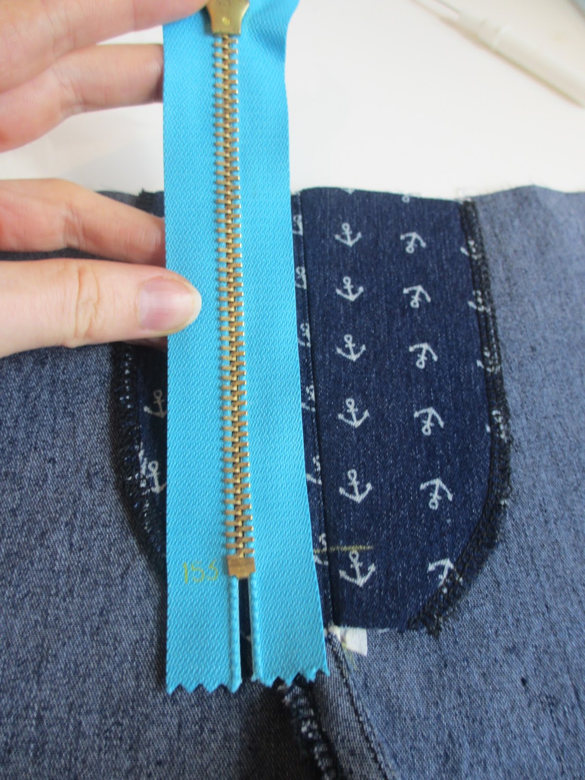 Crafty Clyde: Made up on the Fly - Fly Front Zip Tutorial!