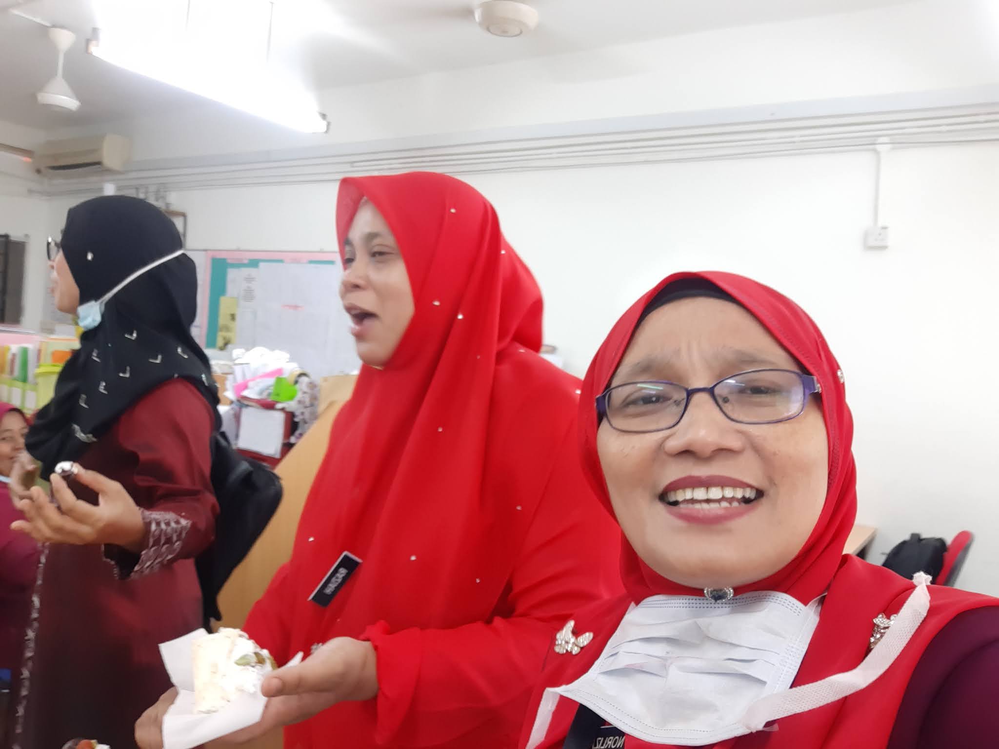 BLOG CIKGU LIZA BORHAN: MERDEKA MERDEKA MERDEKA