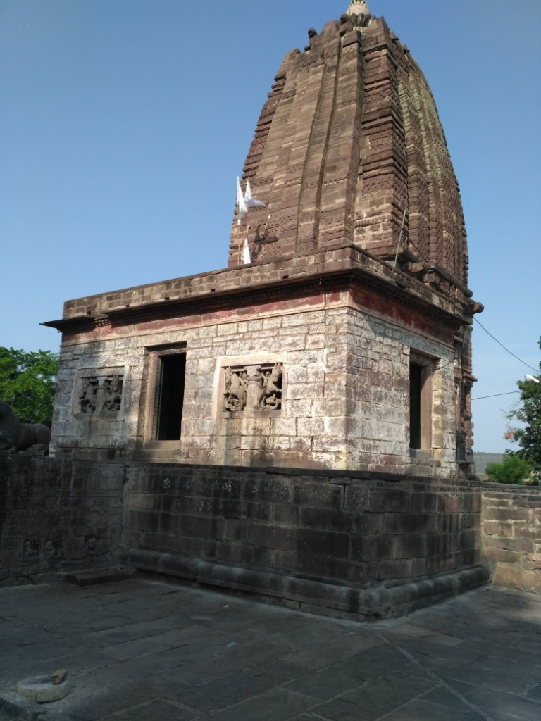 Hindu Temples of India: Chaumukhnath Temple, Nachna, Madhya Pradesh