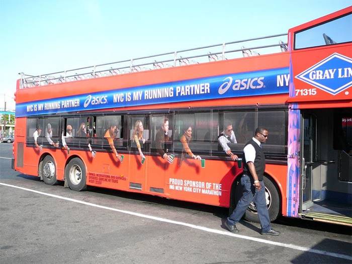 Chingum — Discover Curiosities: 17 examples of bus ads that turn public ...
