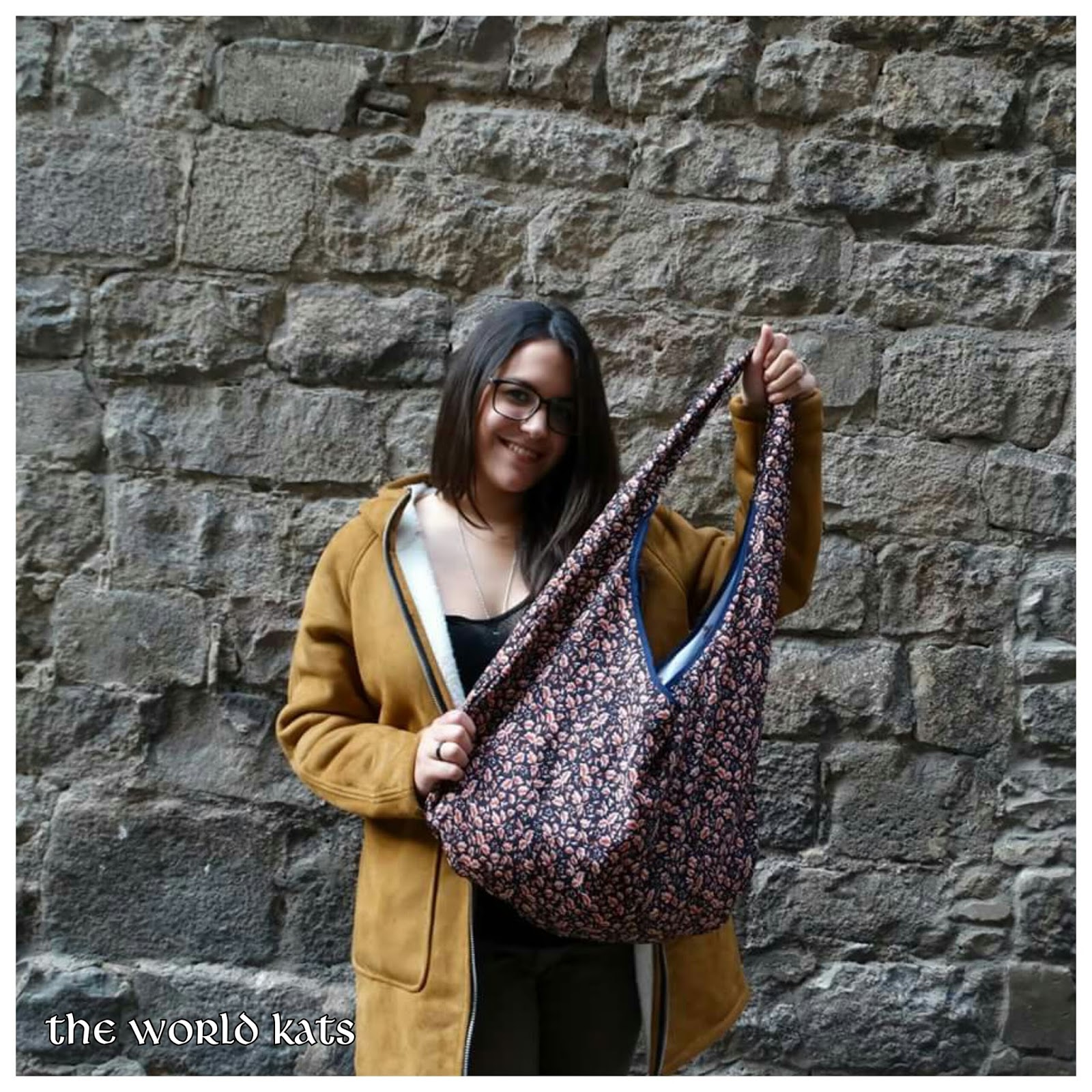 BOLSO SACO - THE WORLD KATS MAGAZINE