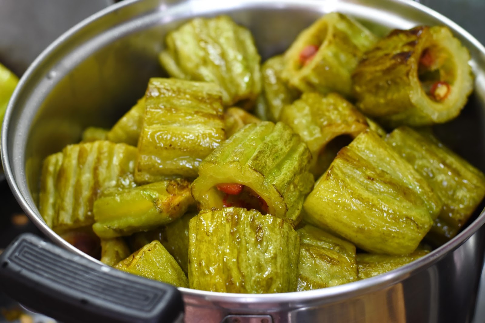 CaraTaklukkan Pare yang Pahit dengan - Katalog Resep Masakan