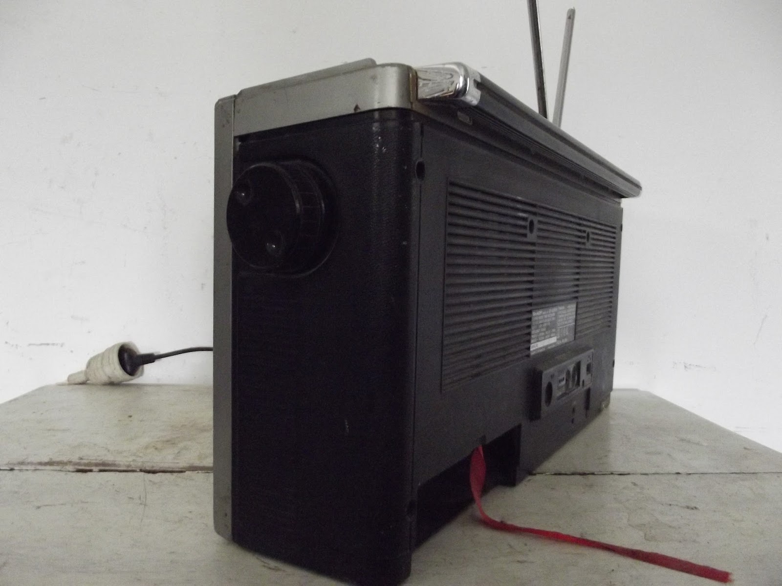 SHARP GF-9090 BOOMBOX GHETTOBLASTER stereo radio cassette vintage FM