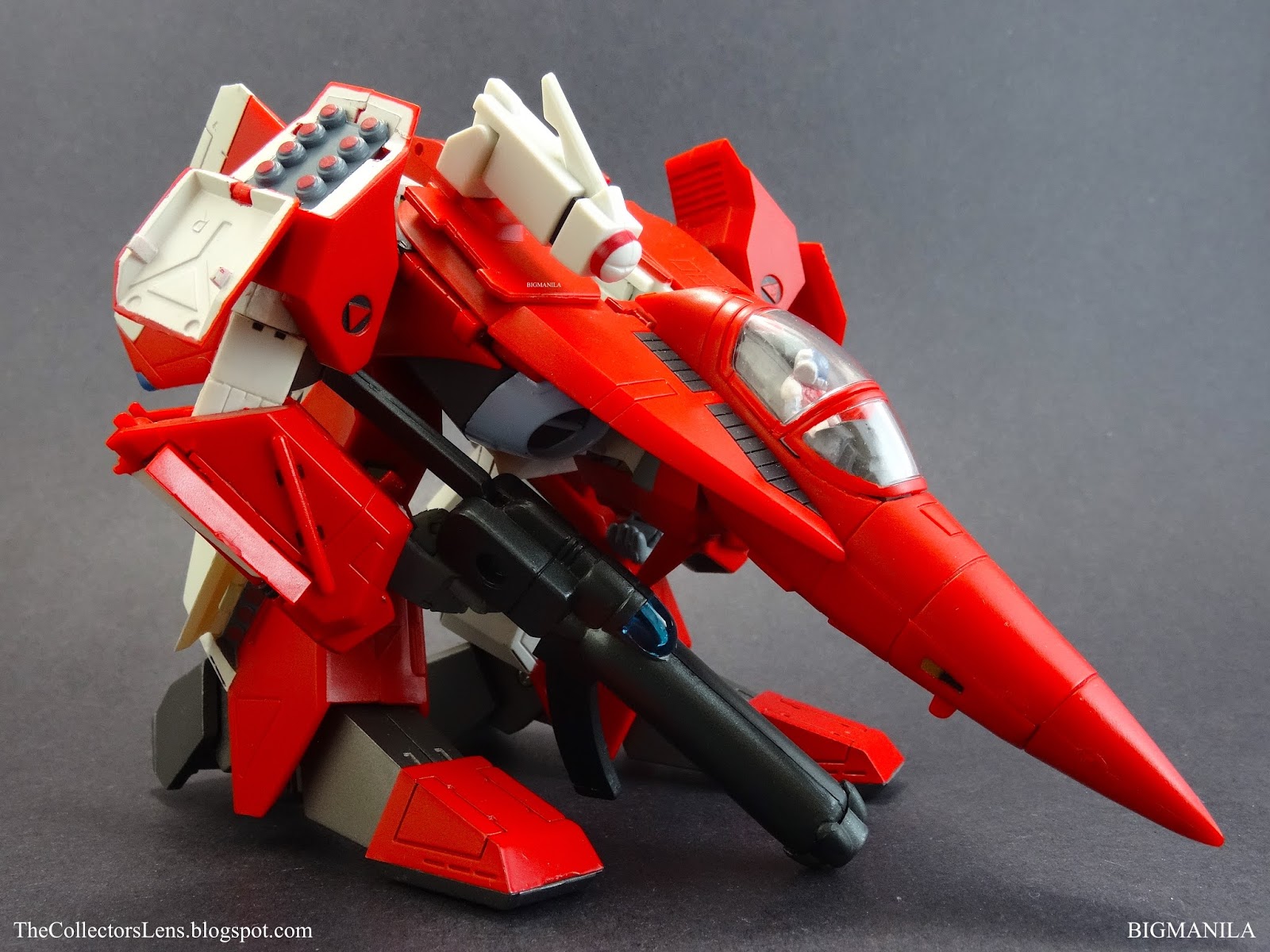 .: Robotech Masterpiece Vol. 2 - Alpha Fighter VFA-6Z - Rook Bartley