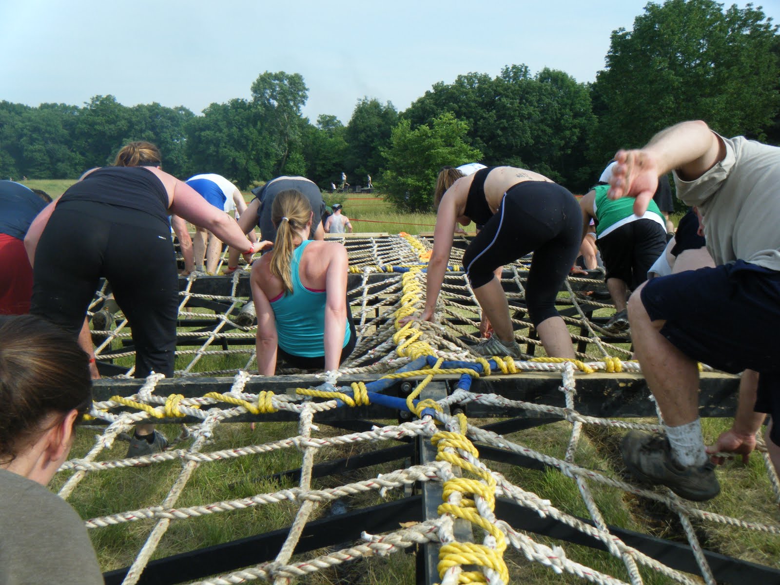 The Madness of the Race: Warrior Dash Midwest 2011 - Race Roundup!