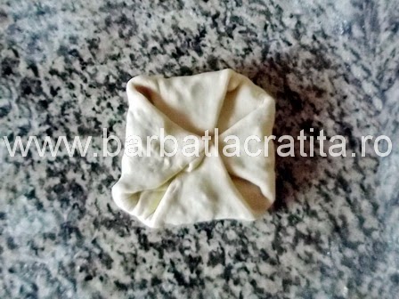 Plăcintă cu varză dulce | Rețete BărbatLaCratiță